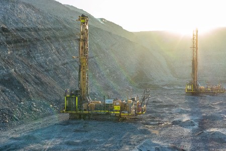 WesTrac and Caterpillar reach autonomous drilling milestone with Thiess | Global Mining Review